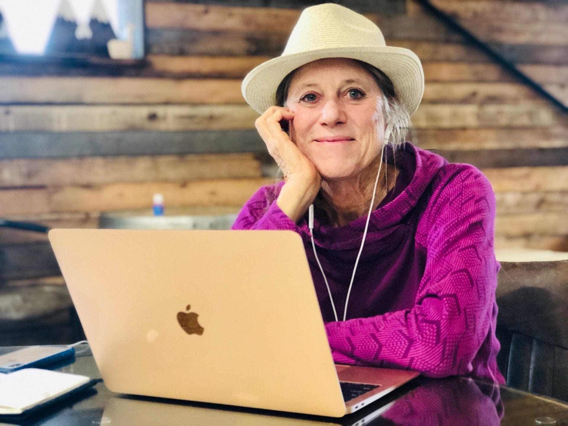 Alaska media bombshell: Suzanne Downing out at Must Read Alaska - The ...